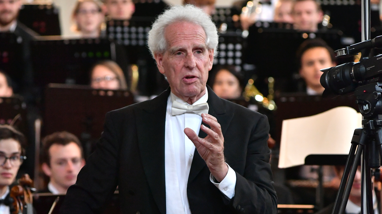 Mahler: Symphony no. 7 - Ben Zander